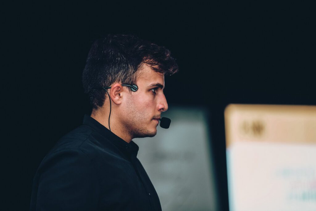 À propos de Ouss | Ouss Zoglami